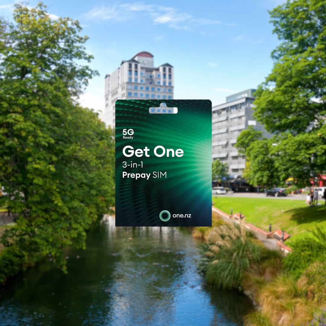 Best New Zealand SIM Card for Tourists: Airport Pick-up